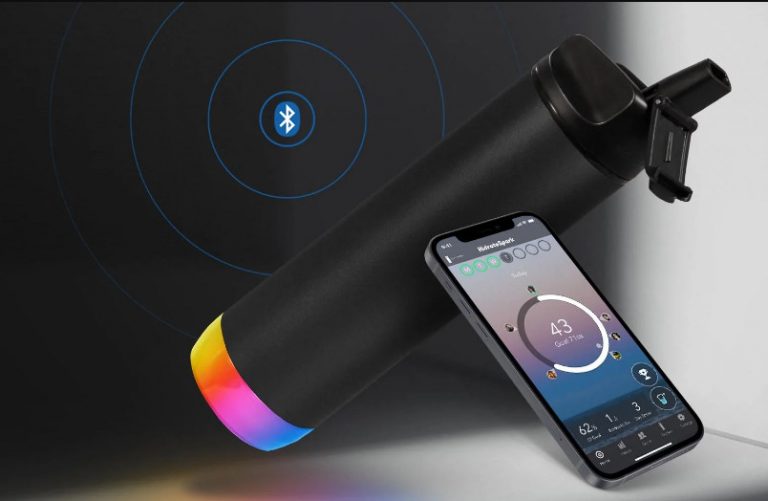 La gourde connectée Hidrate Spark Pro : une bouteille d'eau ...